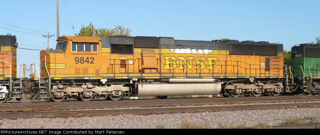BNSF 9842